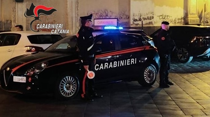 Controlli dei Carabinieri nelle “zone rosse”: 3 denunce e 2 allontanamenti